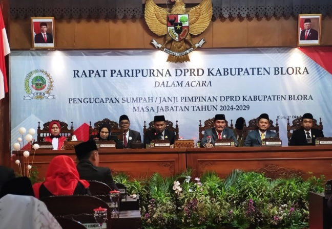 Pimpinan DPRD Kabupaten Blora Ucapkan Sumpah Masa Jabatan Tahun 2024 ...